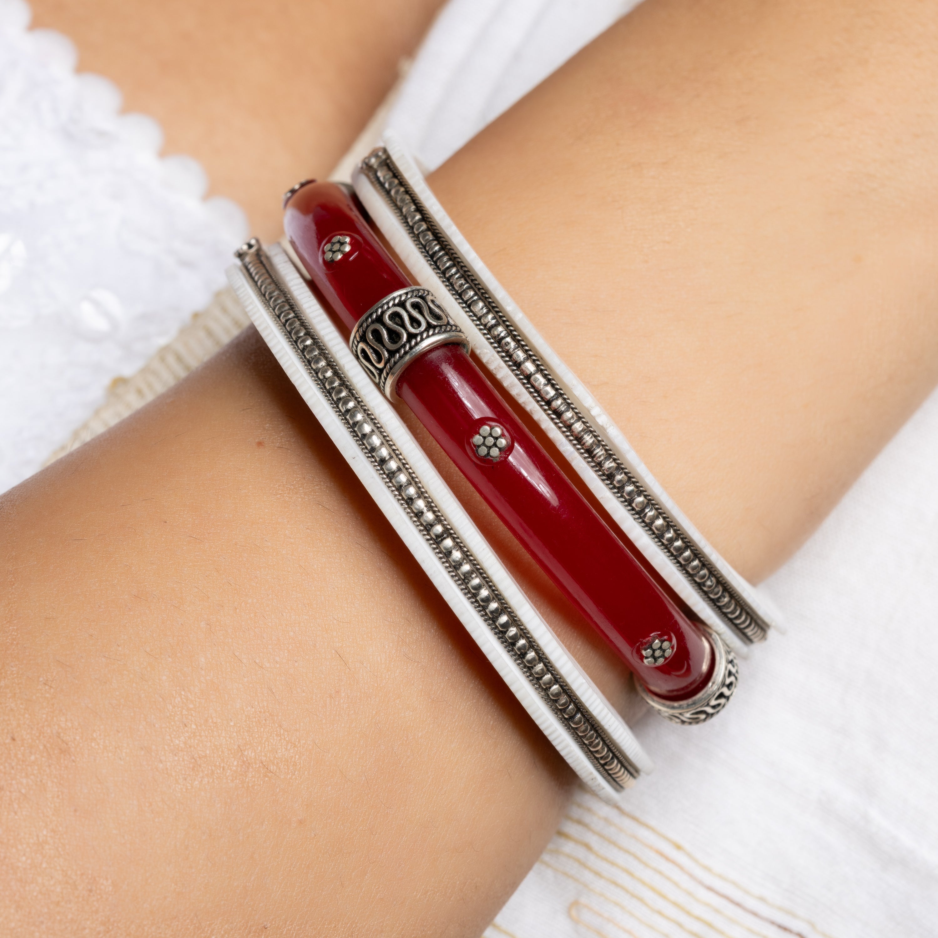 Handmade Pure Silver Sankha and Pola Set – Asian Arts